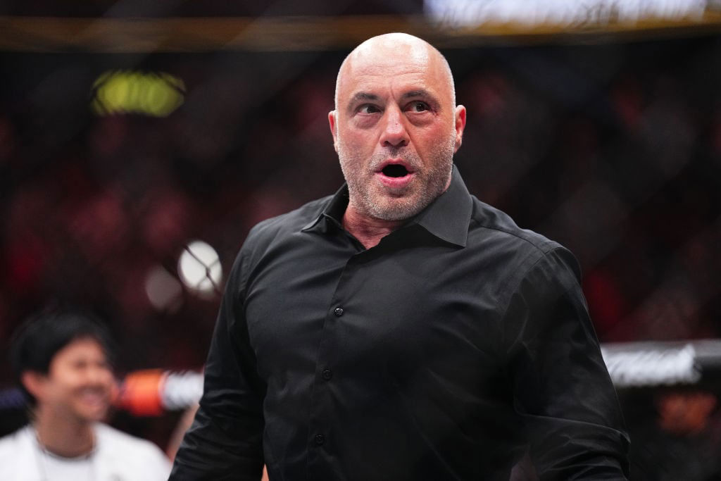 Anti-Trump Podcast Dethrones Joe Rogan at Top of the Charts Anti-Trump Podcast Dethrones Joe Rogan at Top of the Charts