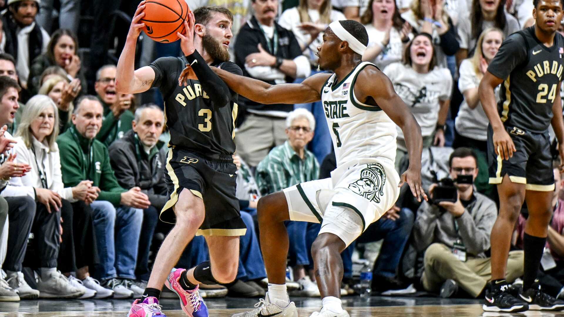 No. 14 Michigan St beats No. 13 Purdue 75-66, pulls within half-game of ...