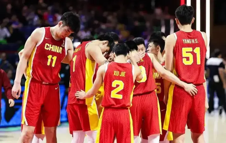 明晚19:30复仇之战！男篮世预赛直播表:CCTV5节目单，央视直播！