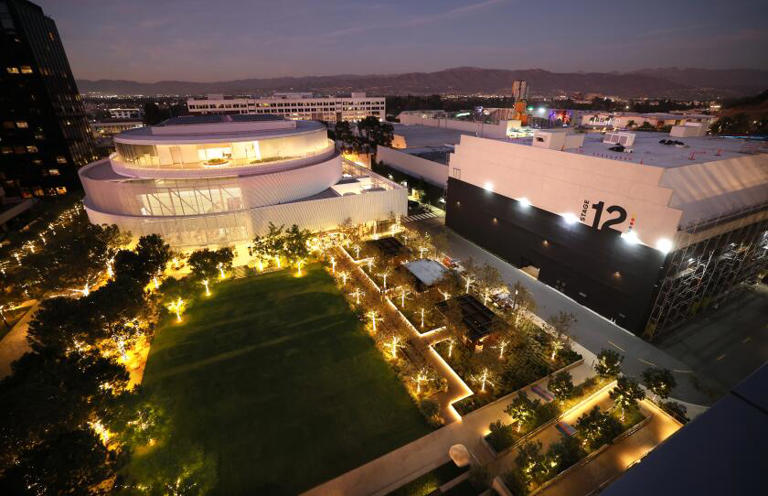 NBCUniversal completes green upgrade of historic studio