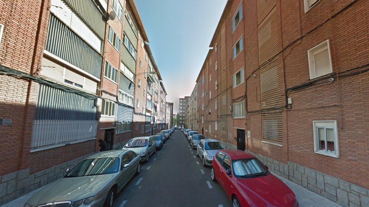 Intoxicados dos menores y tres adultos por el gas de una bombona en una ... Intoxicados dos menores y tres adultos por el gas de una bombona en una ...