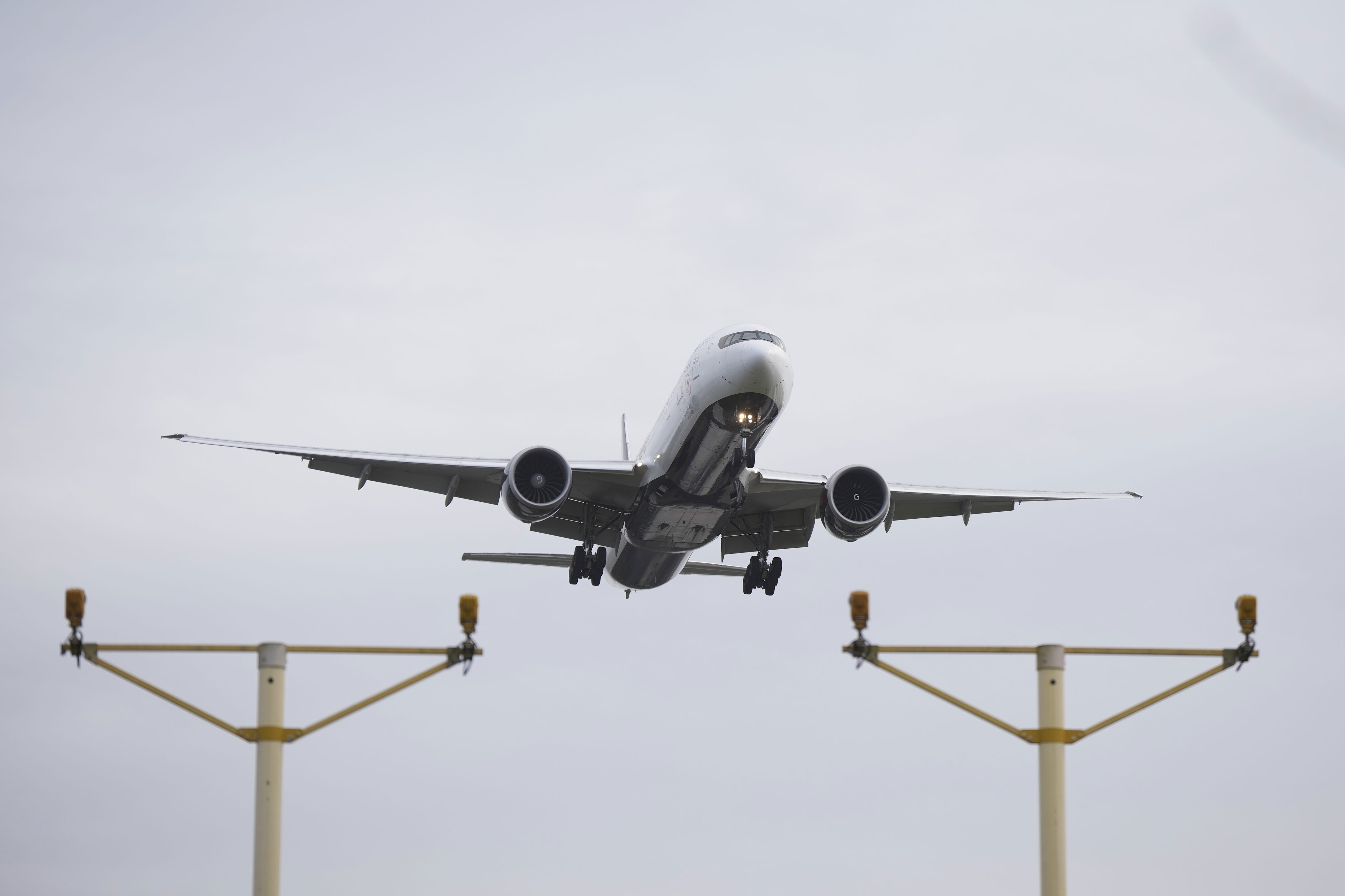 Britiske priser steg mer enn ventet