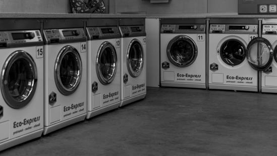 Blockbuster offers on washing machines: Up to 42% off on top load and ...