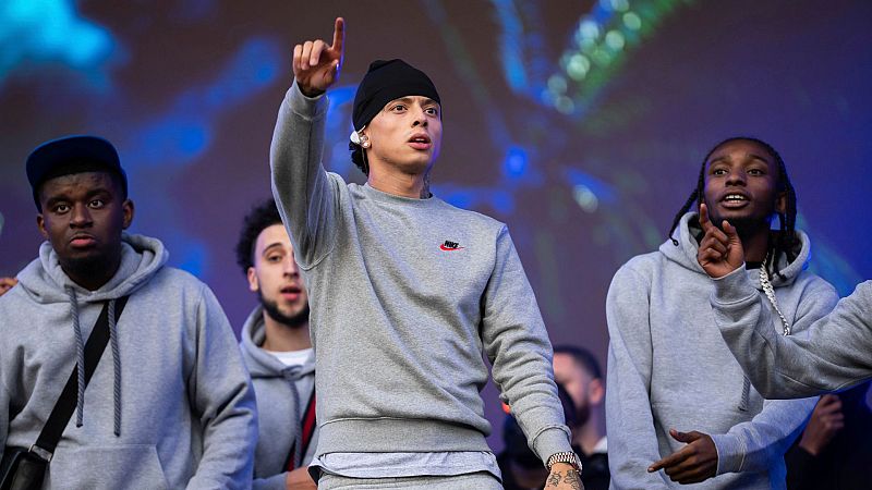 Central Cee makes MOBO history by becoming first artist to win Best ...