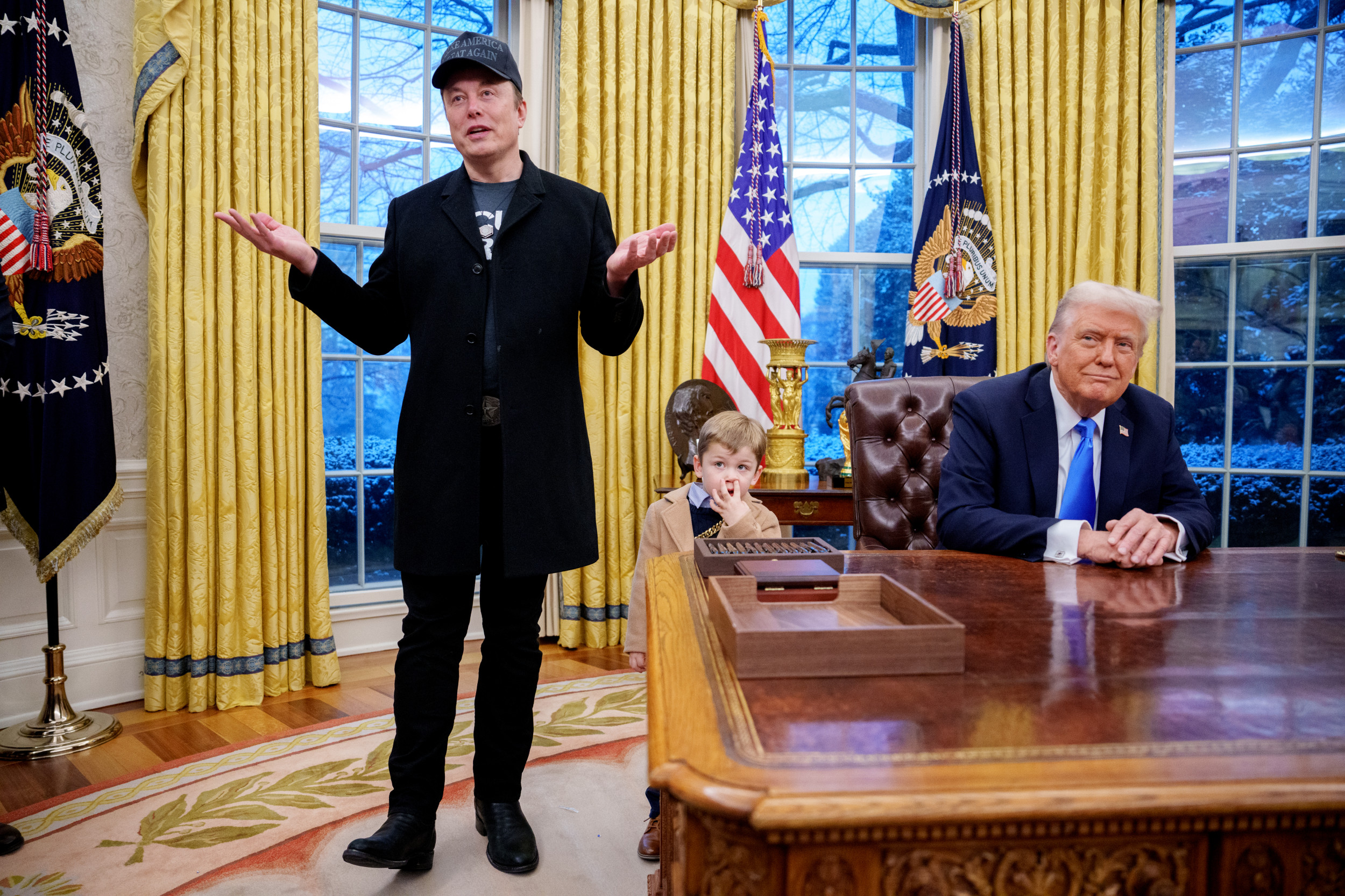 Video of Donald Trump Interrupting Elon Musk Goes Viral