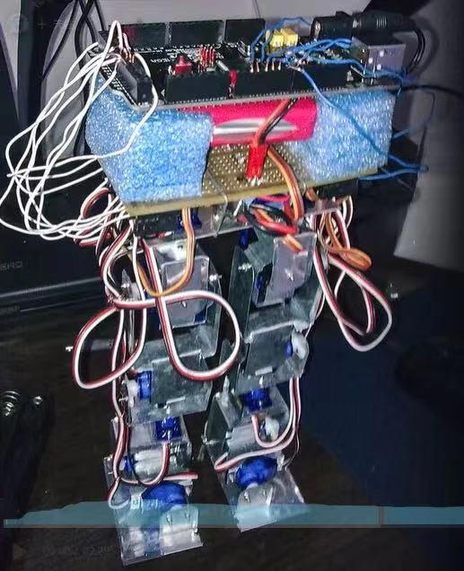 Wang Xingxing - CEO 9x đứng sau công ty robot hình người Unitree