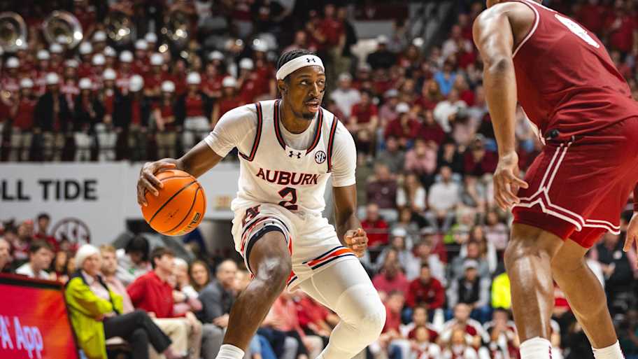 Arkansas Razorbacks at No. 1 Auburn Tigers Preview, How to Watch, Notes
