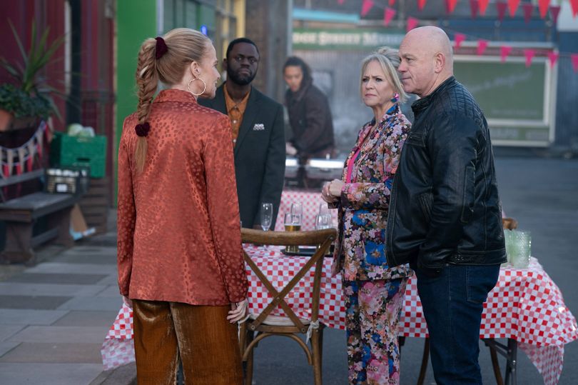 BBC EastEnders' Ross Kemp reveals character's fate after pub explosion