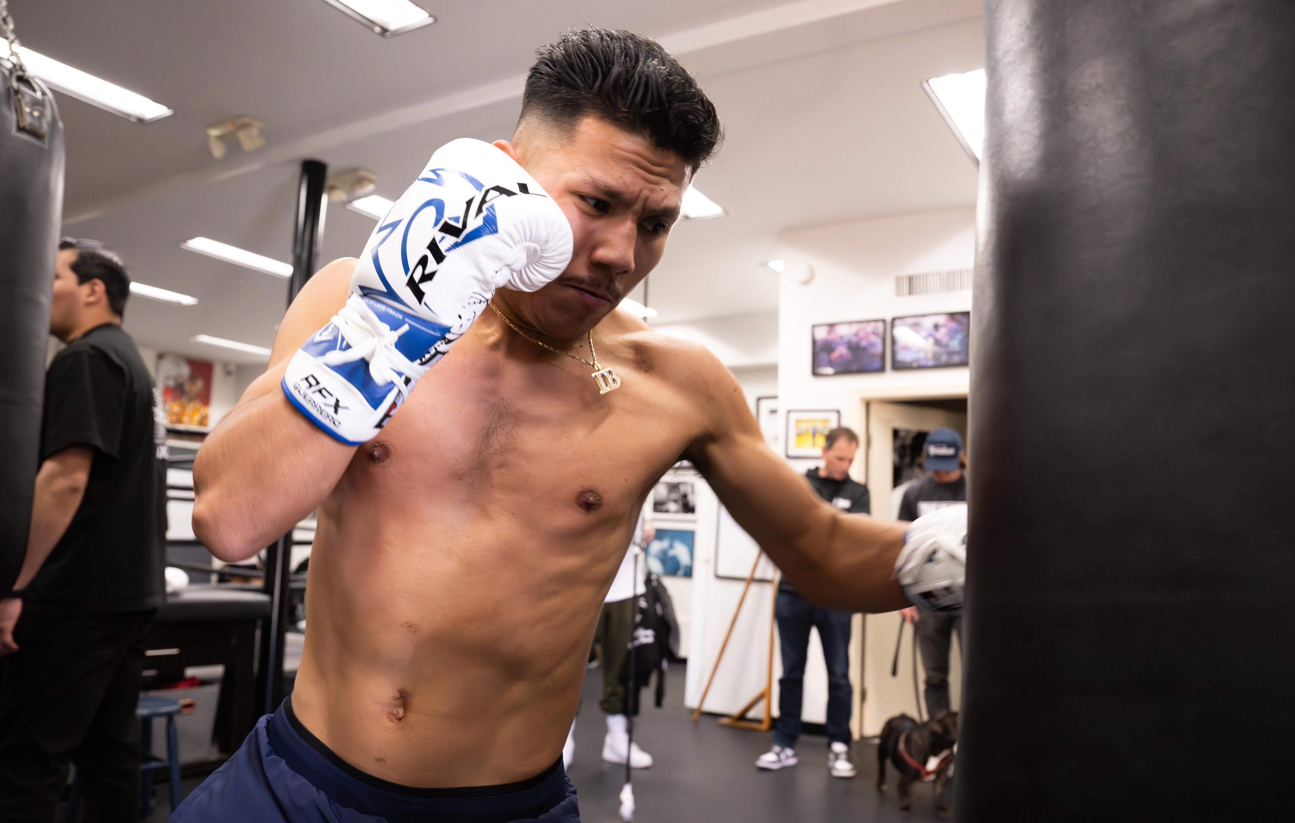 Local boxing notebook: Unbeaten Barrera to headline Chumash Casino card ...