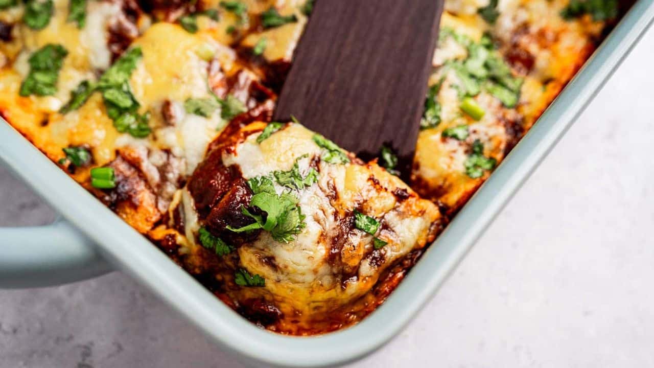 23 comforting one-pan meals for busy nights