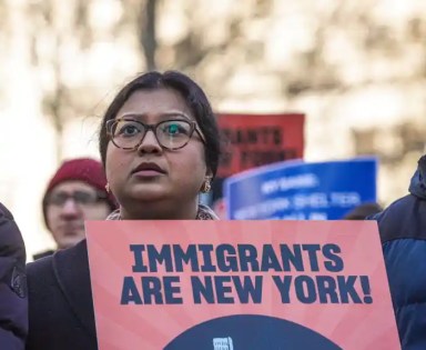 The right to know: Groups offer guidance to undocumented immigrants in ...