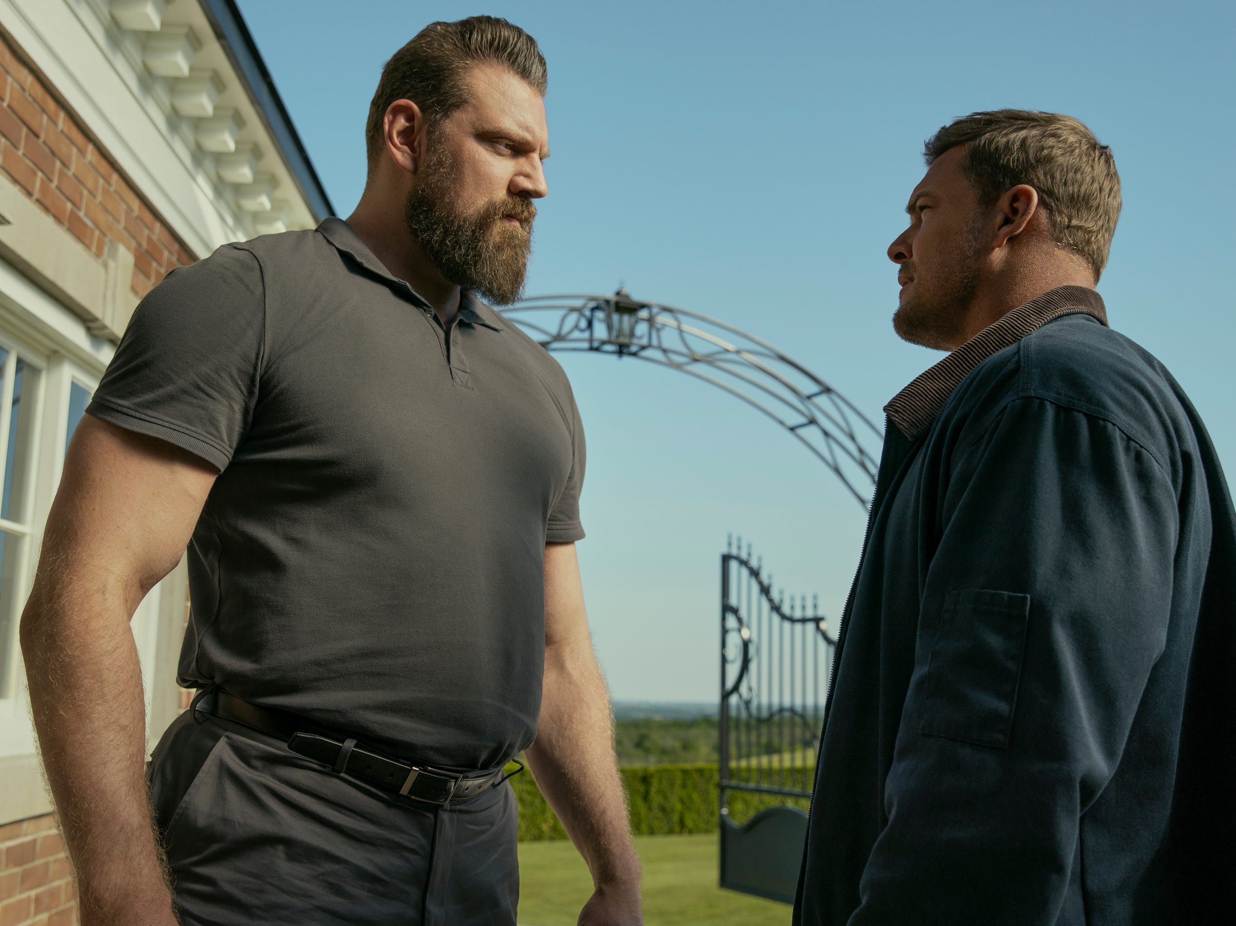 'Reacher' actor Alan Ritchson says he got knocked unconscious and took ...