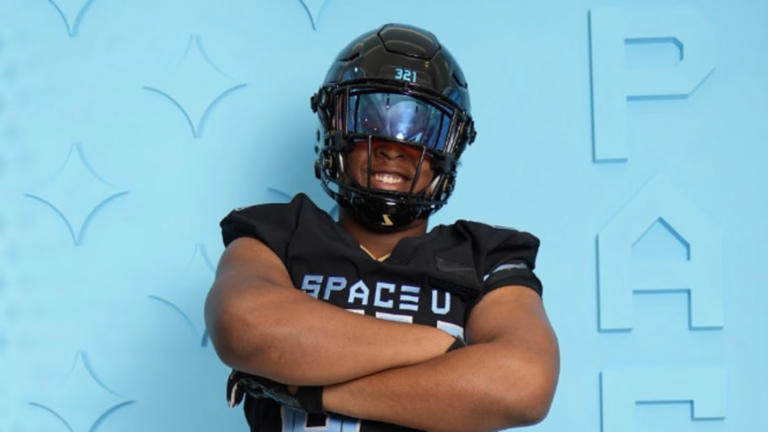 Blue-chip prospect trims recruitment to ten, FSU Football makes the cut