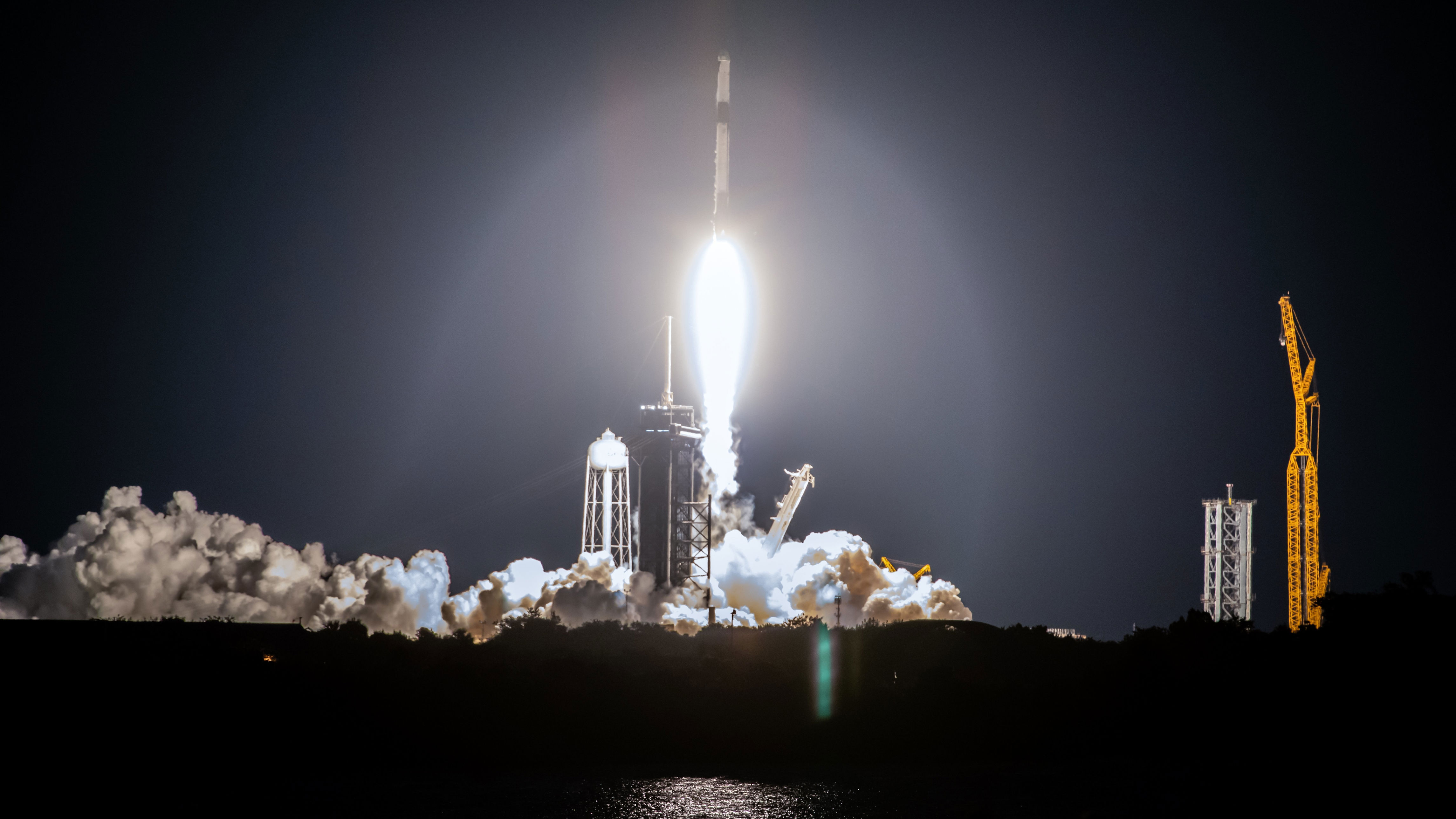 Dragon Grace zadokował do stacji. Polak przeprowadzi 13 eksperymentów ...