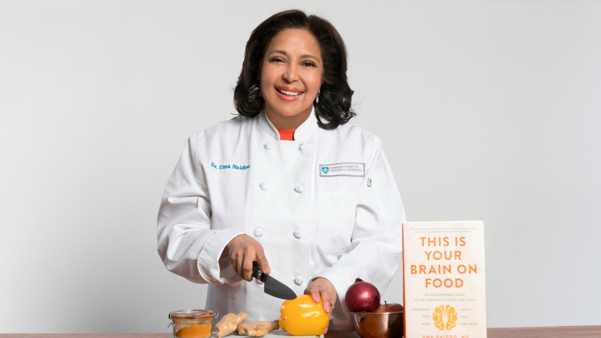 Uma Naidoo, psiquiatra nutricional de Harvard: “Si sufres depresión ...