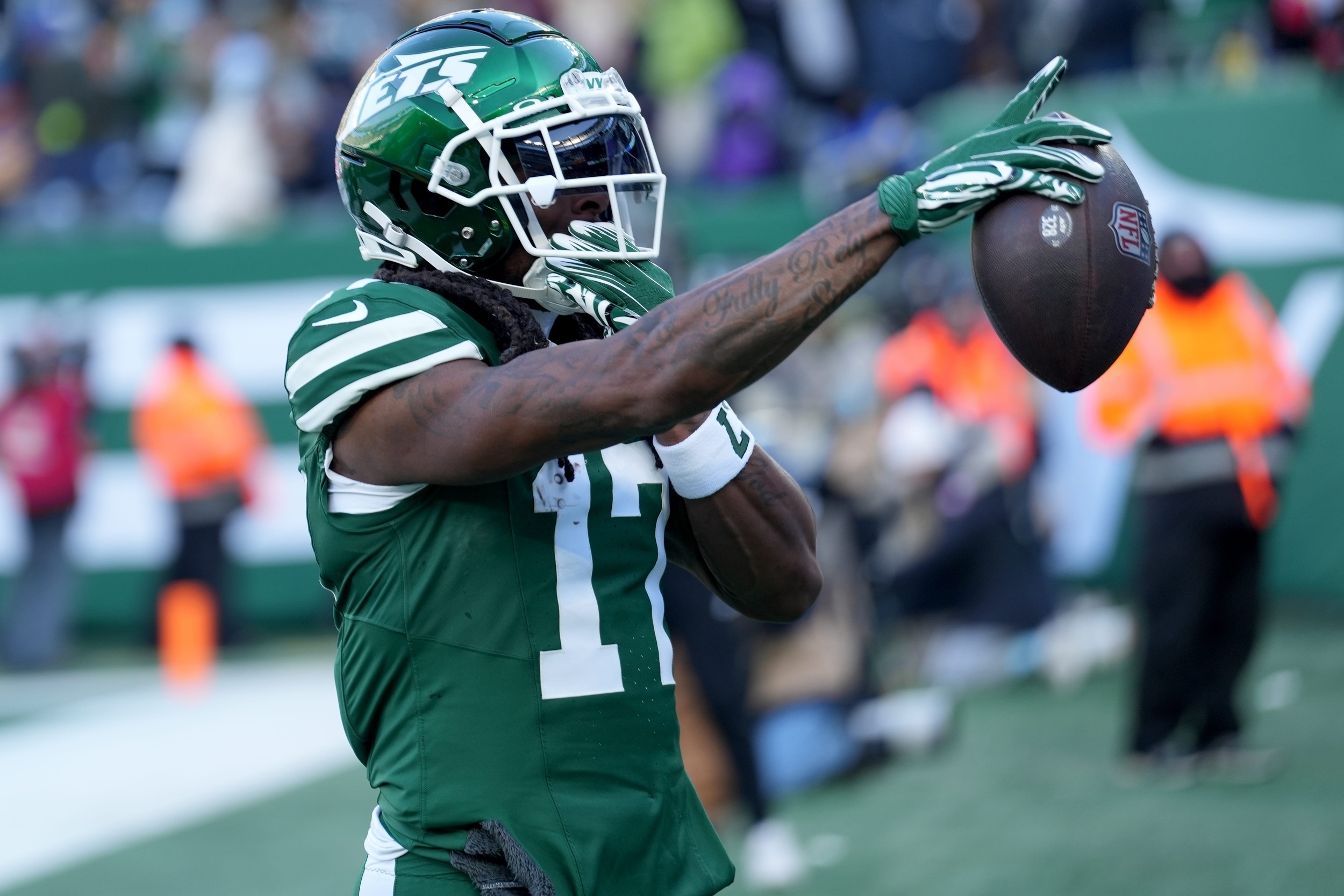 Pair of Jets receivers named 'cut candidates' for 2025