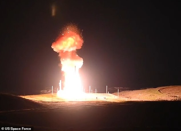 US launches nuclear missile to show warfare 'readiness'