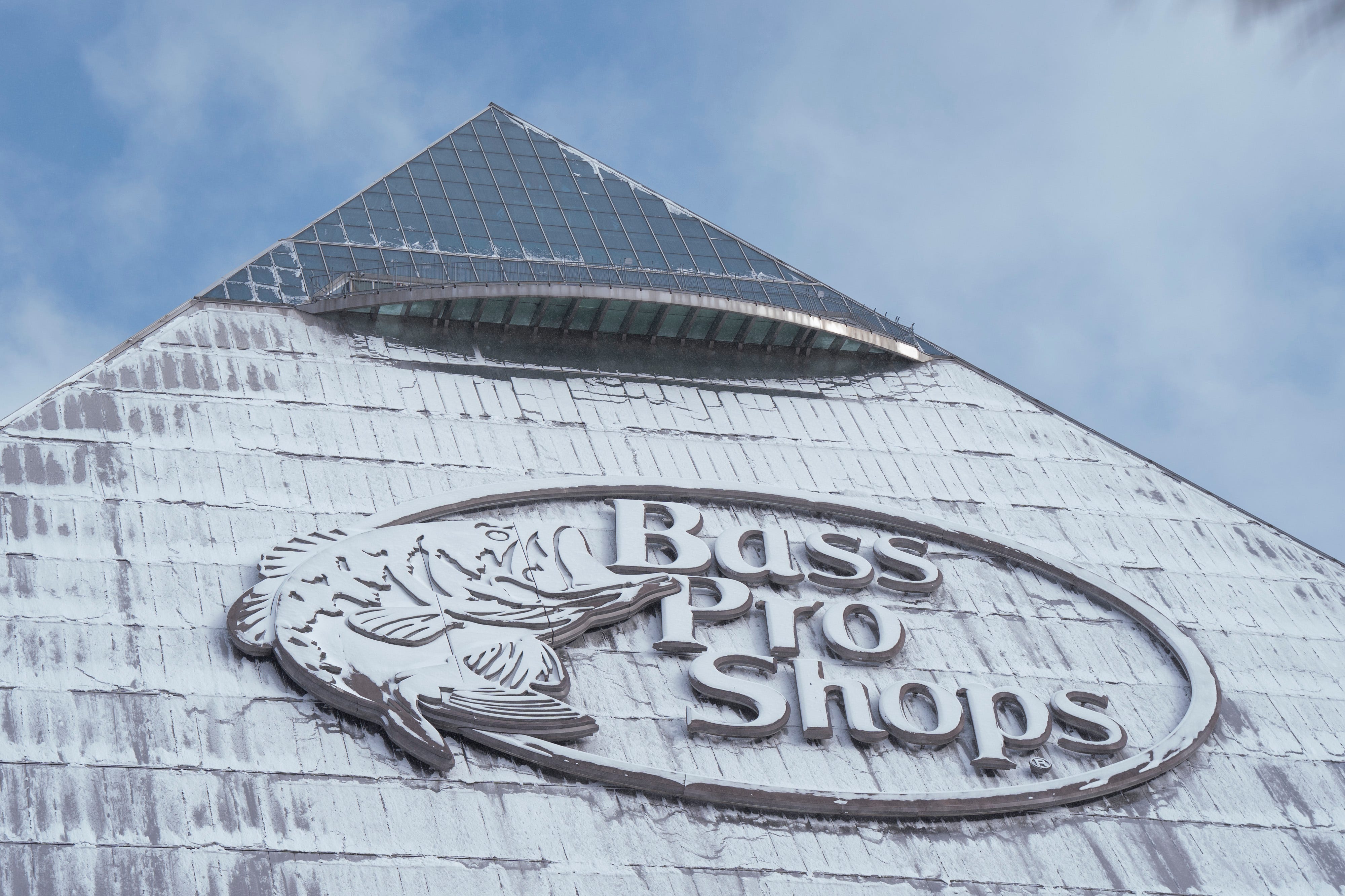 Winter storm watch in place for Memphis. Will we see snow this weekend?