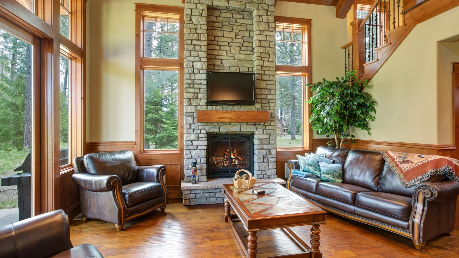 How to Nail the Rich Ranch Home Aesthetic