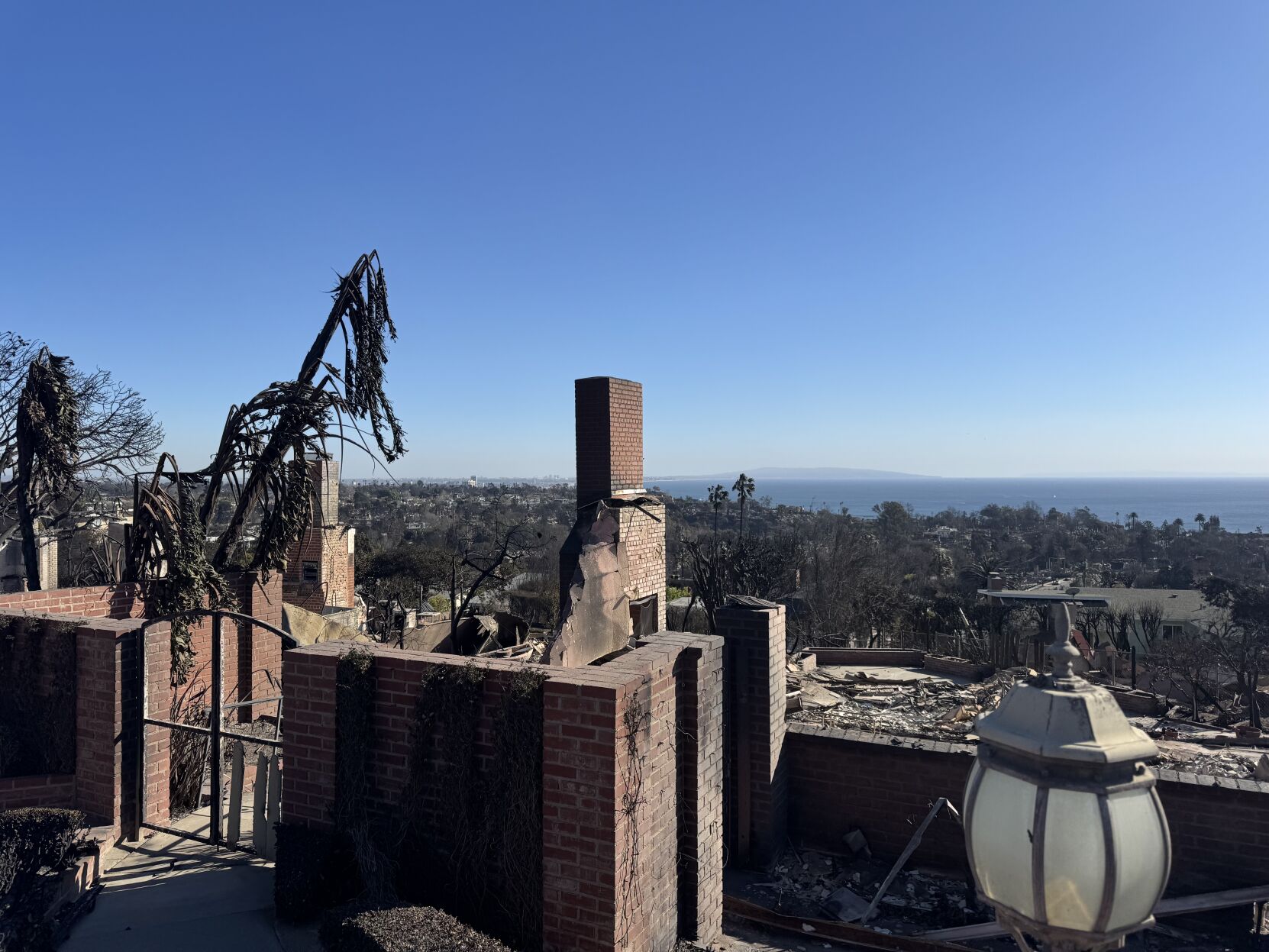 Steadfast LA Partners with Samara to Donate Prefab Homes for Low-Income ...