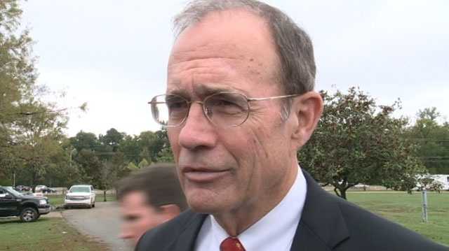 Lt. Gov. Delbert Hosemann 'feeling fine' after collapsing on ...