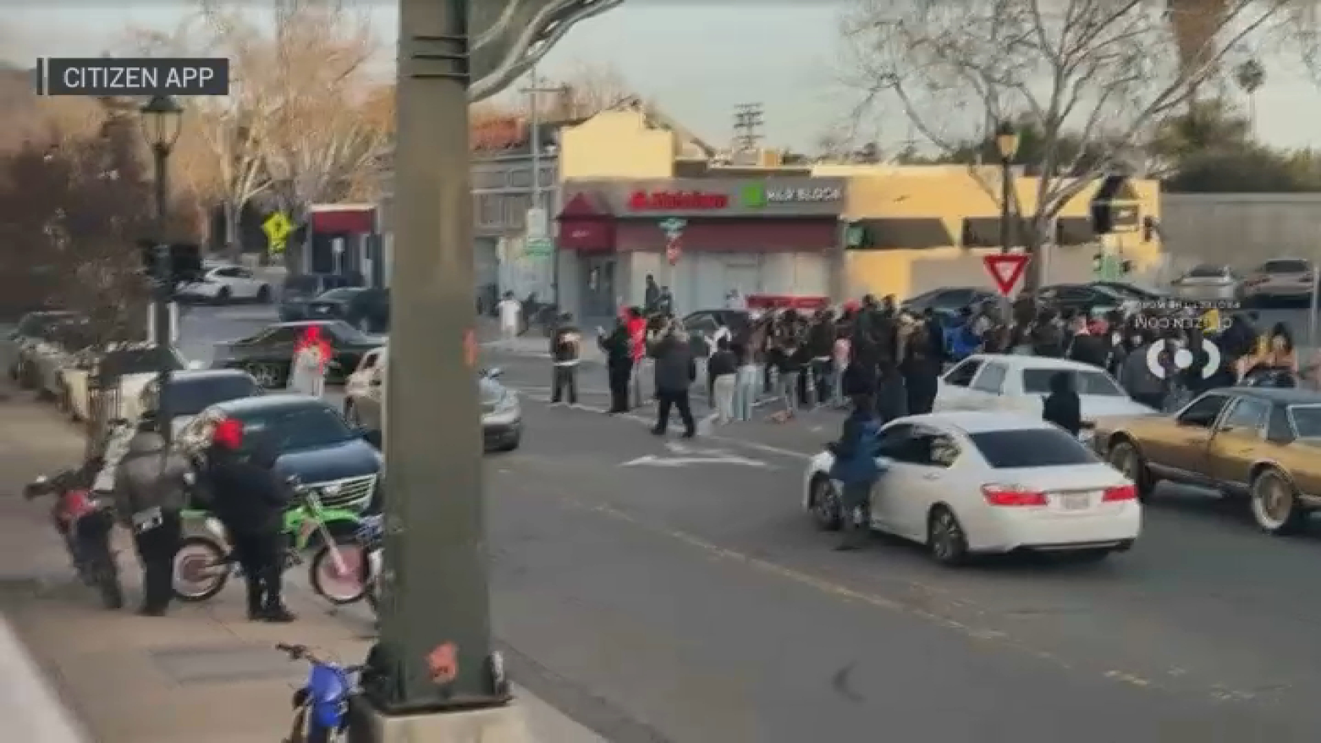 Investigan sideshow ocurrido en Oakland