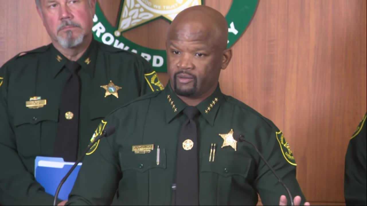 Sheriff suspends 7 officials in connection with South Florida murders ...