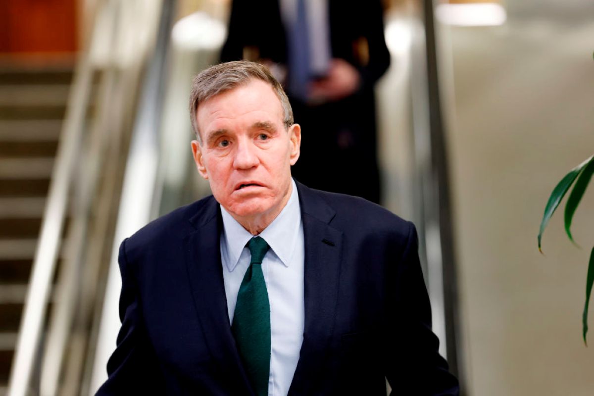 Tax Refund Delay Warning Issued by Democrats