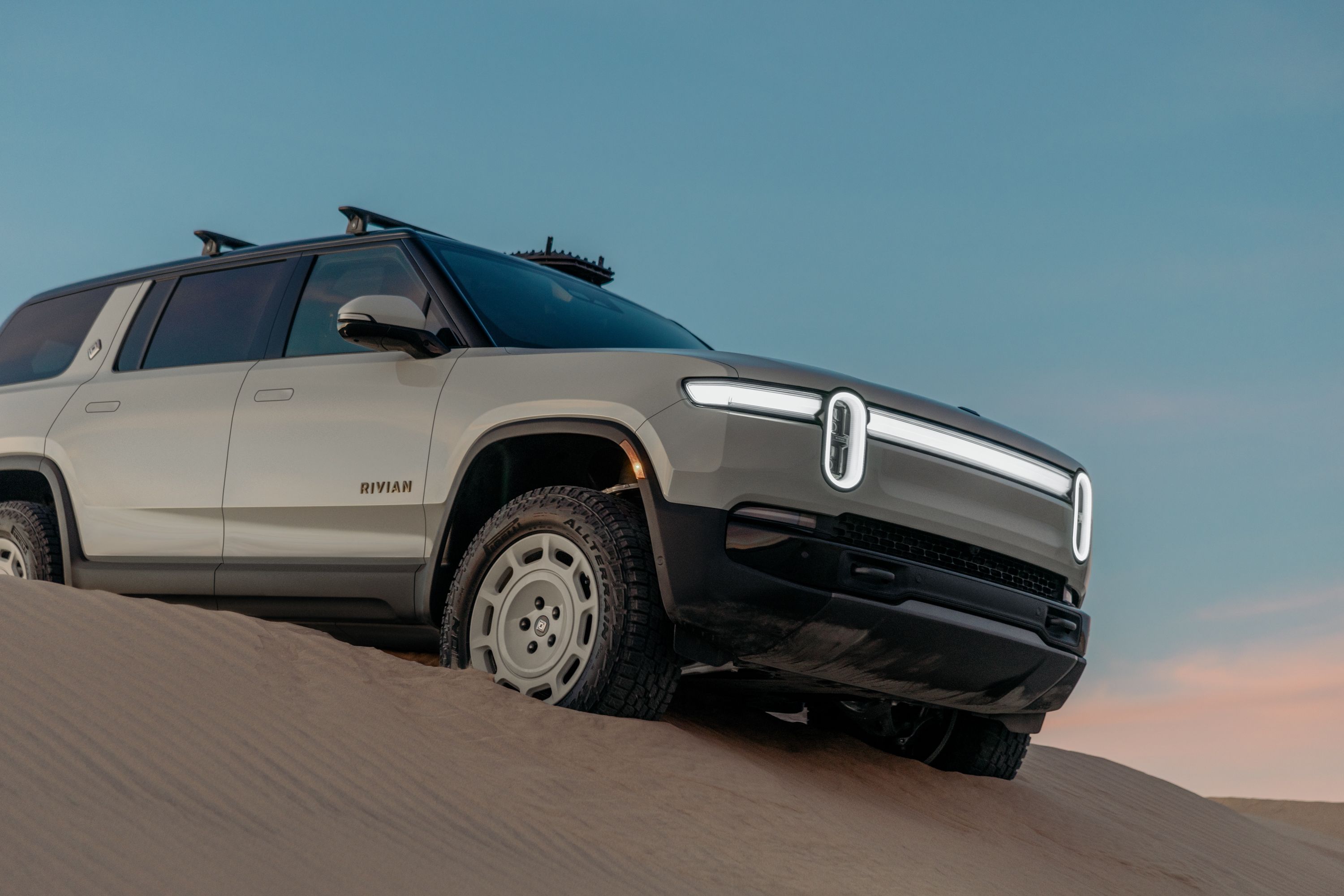See the 2025 Rivian R1S & R1T California Dune Editions from Every Angle