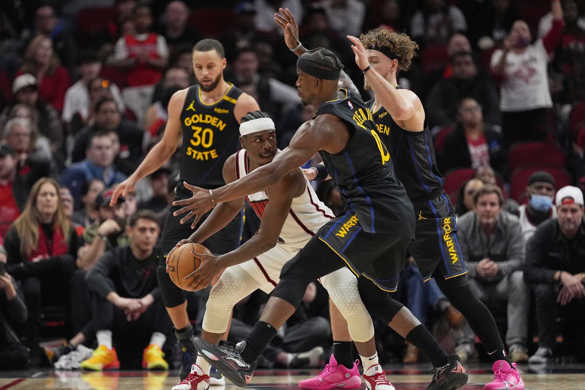 Warriors feature new-look defense with Jimmy Butler replacing Andrew ...