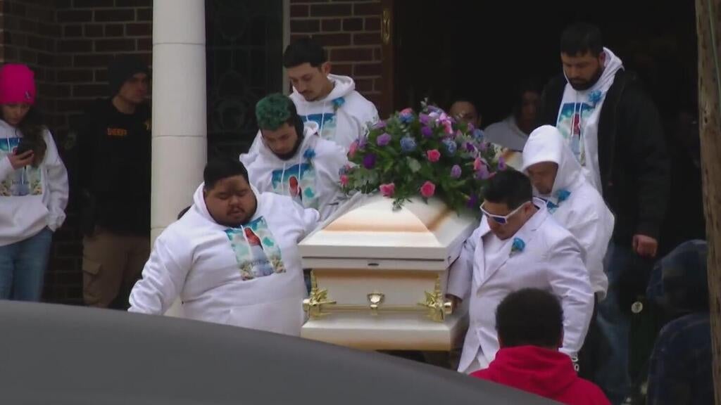 After a North Texas girl's death was ruled suicide, bullying claims ...