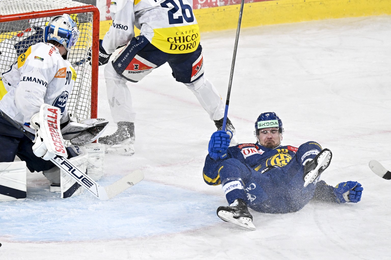 Ambri holt in Davos wichtige drei Punkte – schwacher Auftritt des HCD