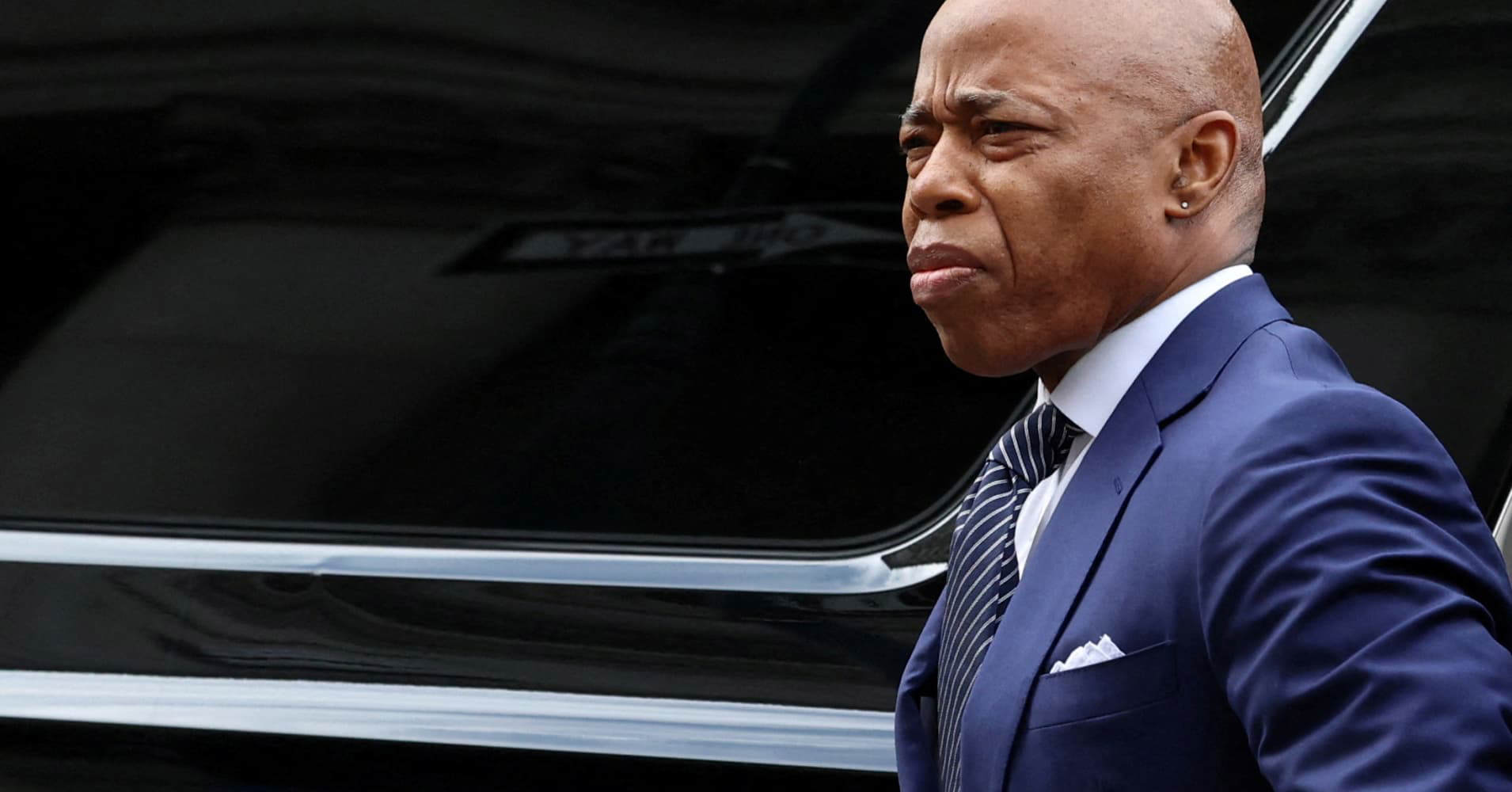 Judge questions DOJ over Eric Adams case dismissal request, reserves ruling Judge questions DOJ over Eric Adams case dismissal request, reserves ruling