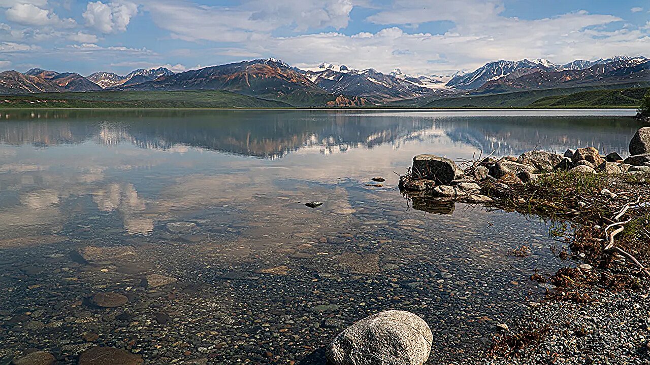 Alaska's lakes and ponds reveal effects of permafrost thaw