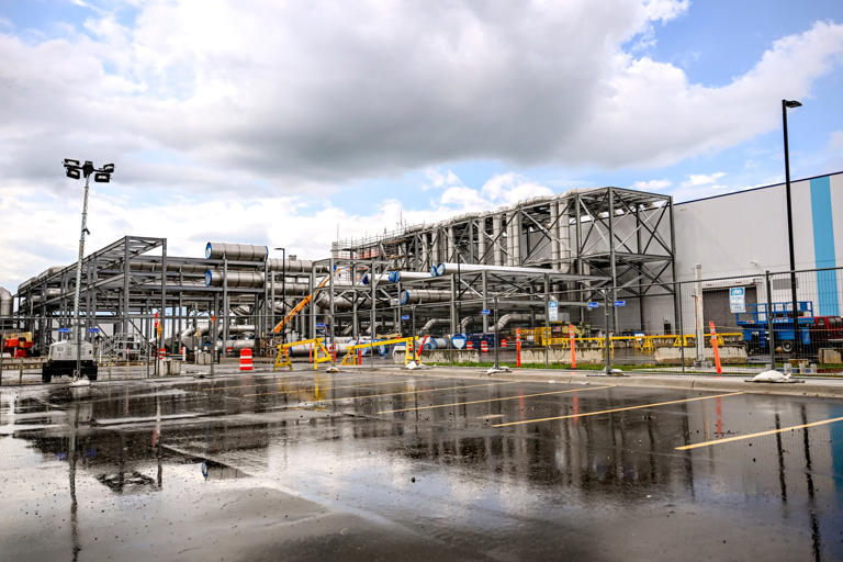 Coalition presses Lansing City Council, Strategic Fund for transfer of ...