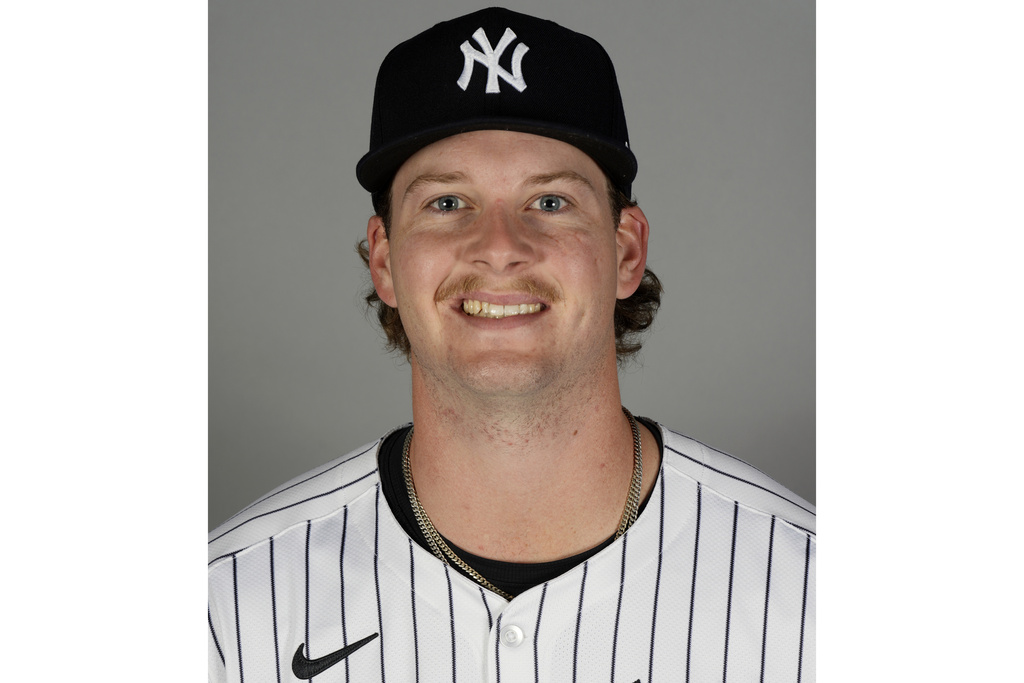 Yankees pitching prospect Chase Hampton has flexor strain and goes to ...