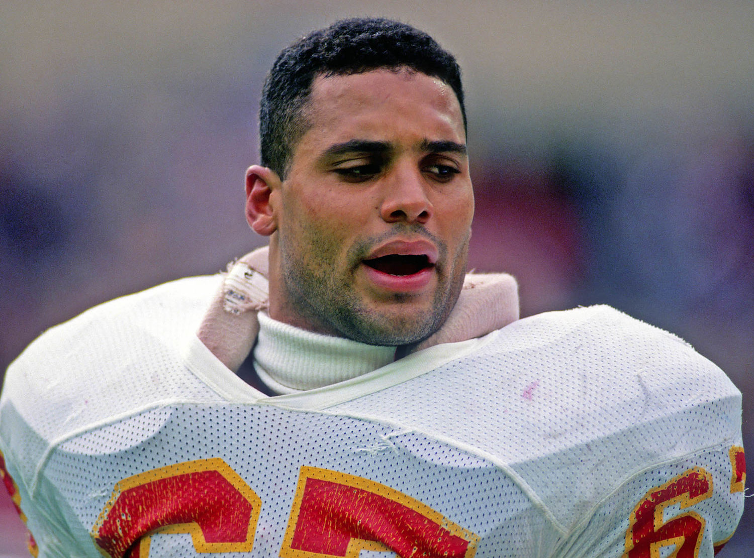 EXCLUSIVE: Former NFL player recalls signs of rare heart condition more ...