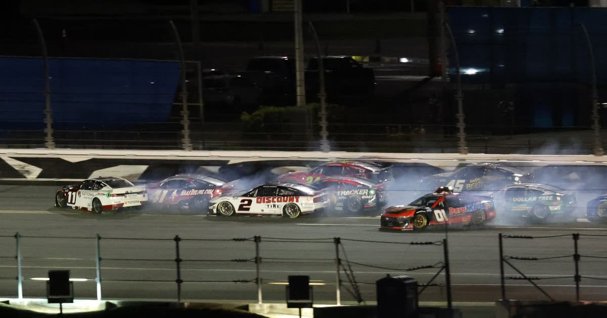 Cole Custer’s spotter mistakes him for William Byron during final lap ...