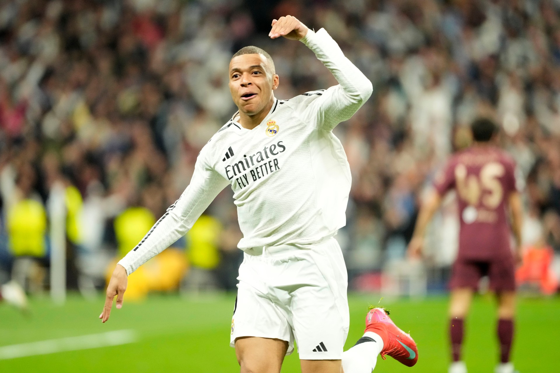 Rio Ferdinand reacts to Kylian Mbappe embarrassing Man City star for ...