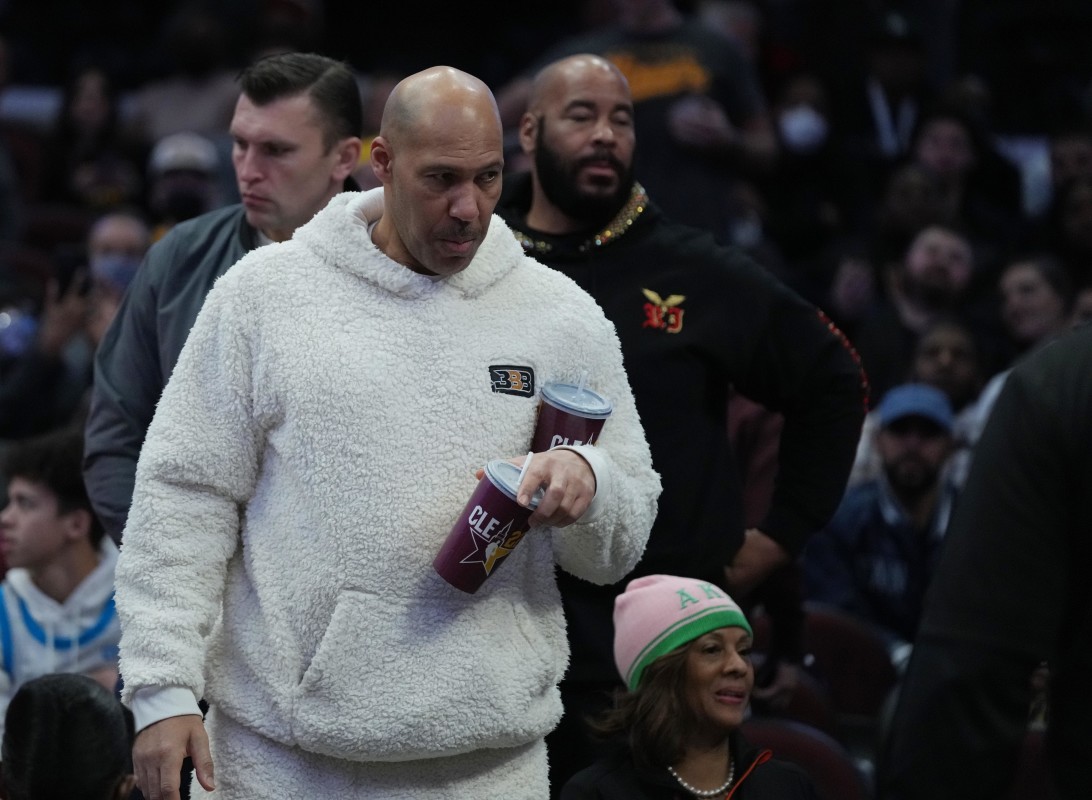 LaVar Ball's Post-Foot Amputation Surgery Photo Sparks Strong Reaction