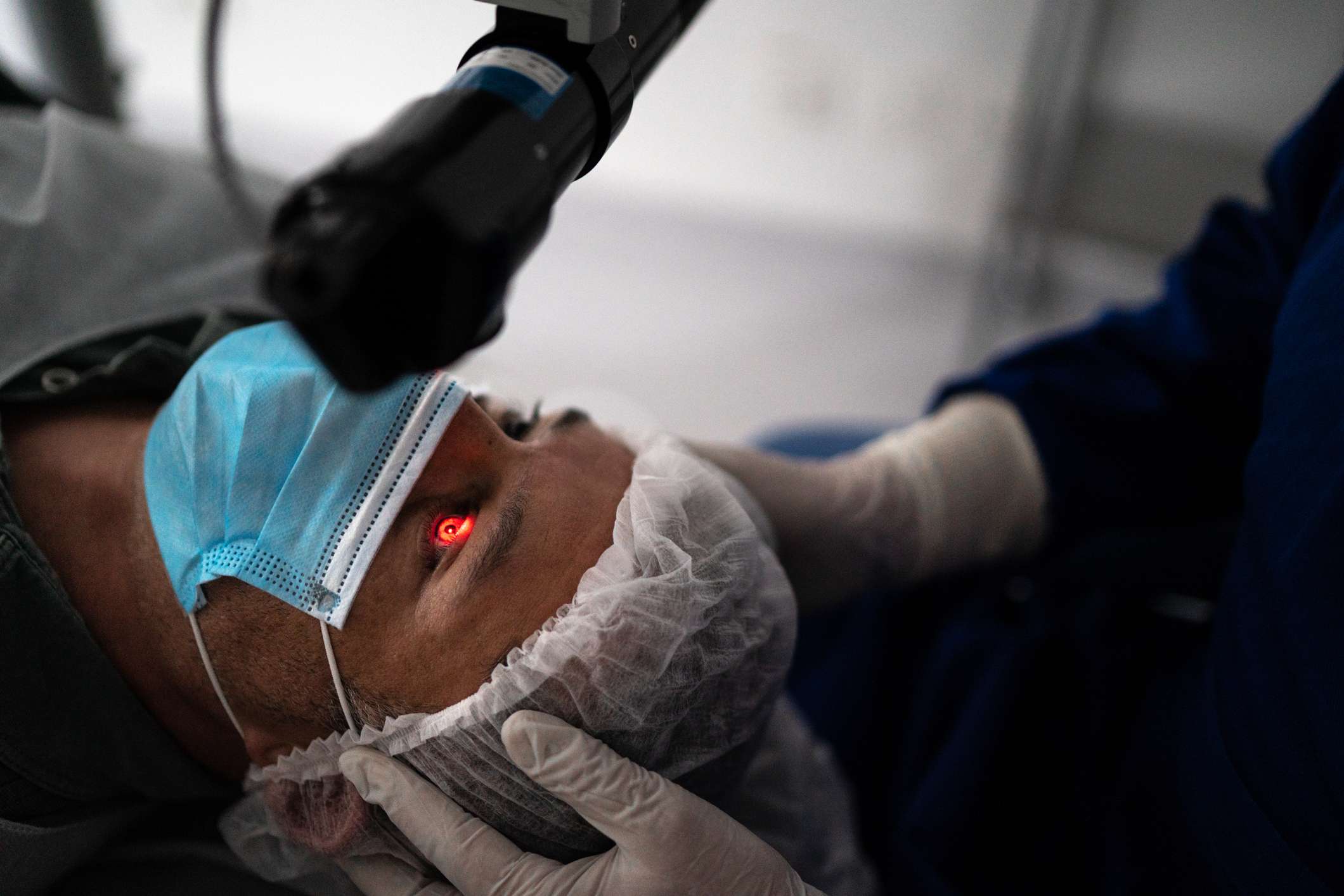 What to know about cataract surgery costs