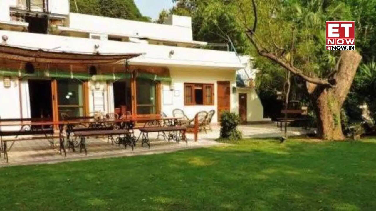 Meet the woman who owns Delhi’s most expensive bungalow worth Rs 435 ...