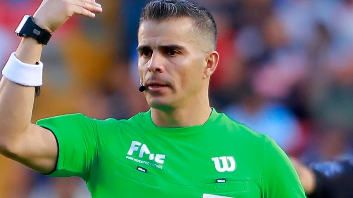Fernando Hernández to Referee the Capital Classic; Liga MX Unveils ...