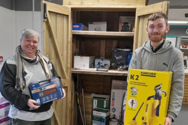 New DIY-Library opens near Great Western Railway