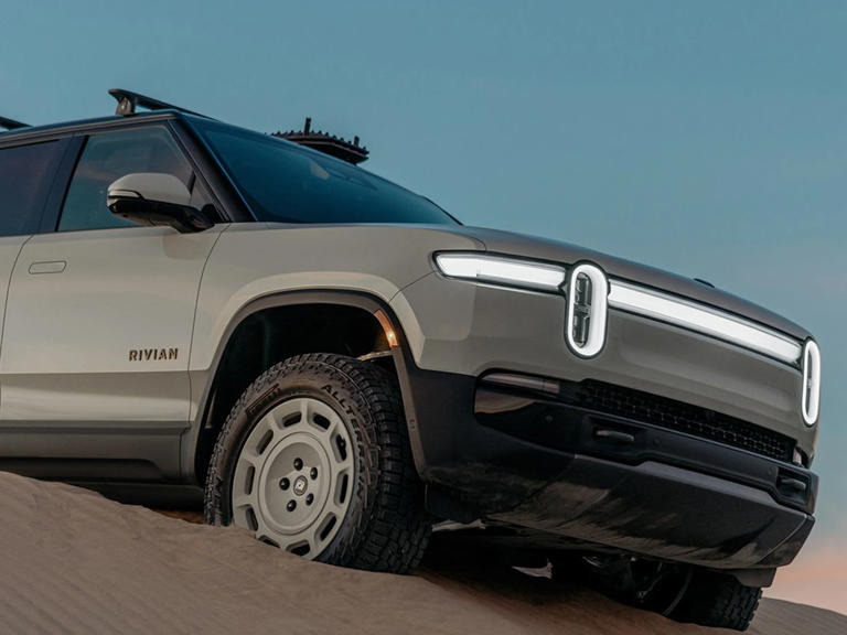 Rivian's Limited 'Dune' Edition Fails To Lift Stock Before Q4 Earnings, But Retail Crosses ...