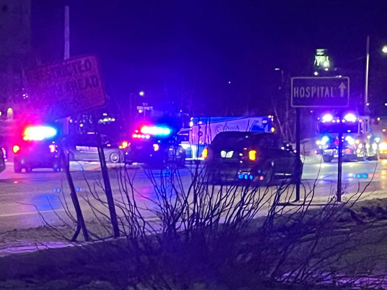 Cedar Rapids Police: suspect fired at officers leading to long standoff