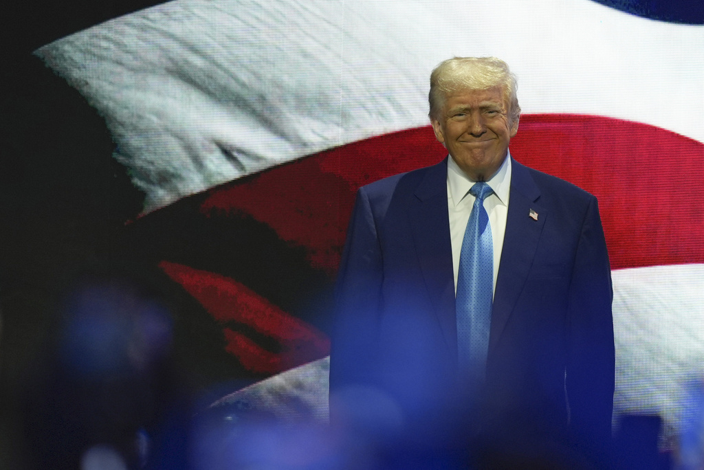 Trump signs order aimed at ending federal benefits for some immigrants