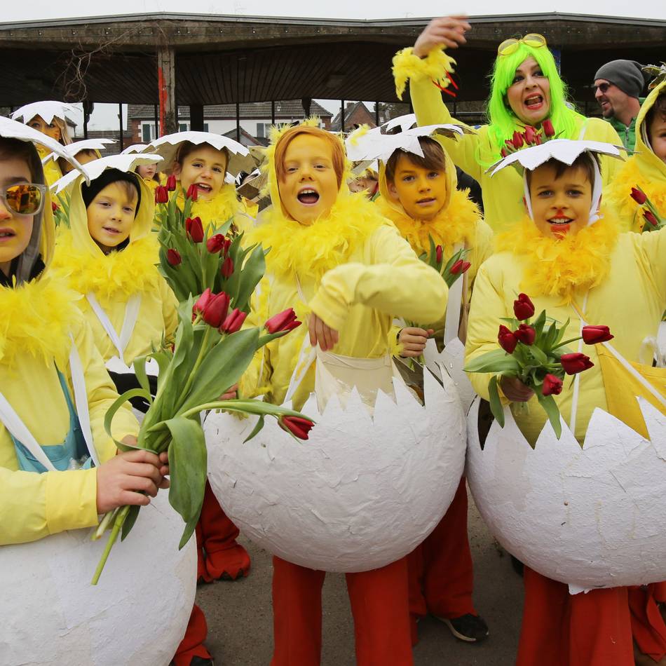 Karneval, Lesestunden und ein Kneipenabend
