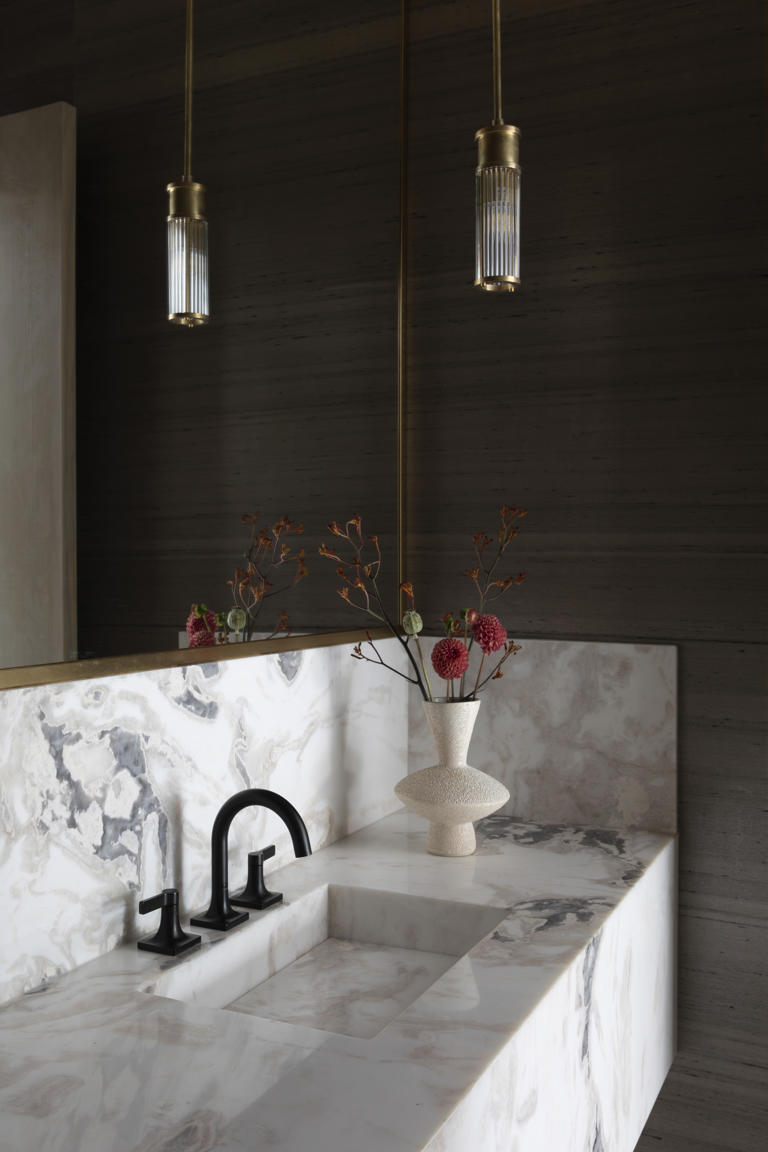 10 Neutral Bathroom Ideas That Will Help You to Relax by Holding Back ...