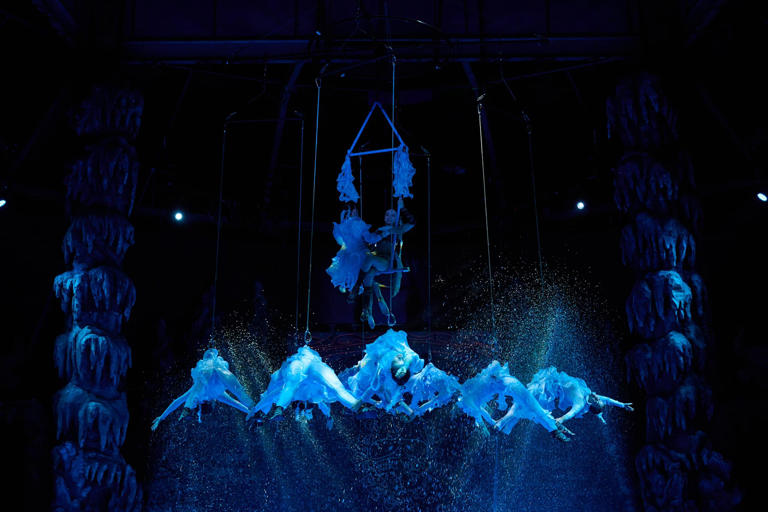 HCMC's story-telling circus show sells out fast